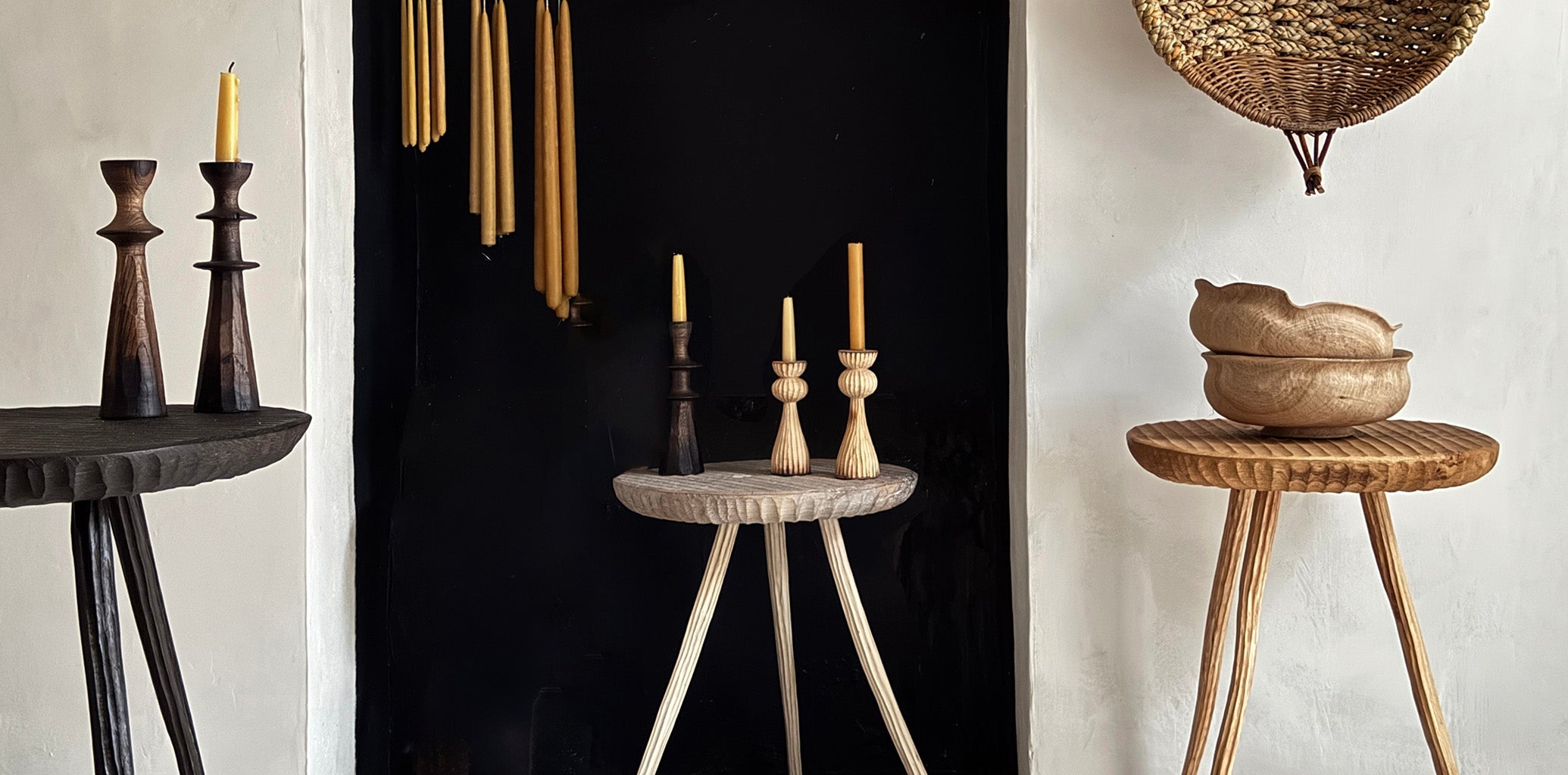 Hand-crafted Wood / Willow – The Merchant's Table