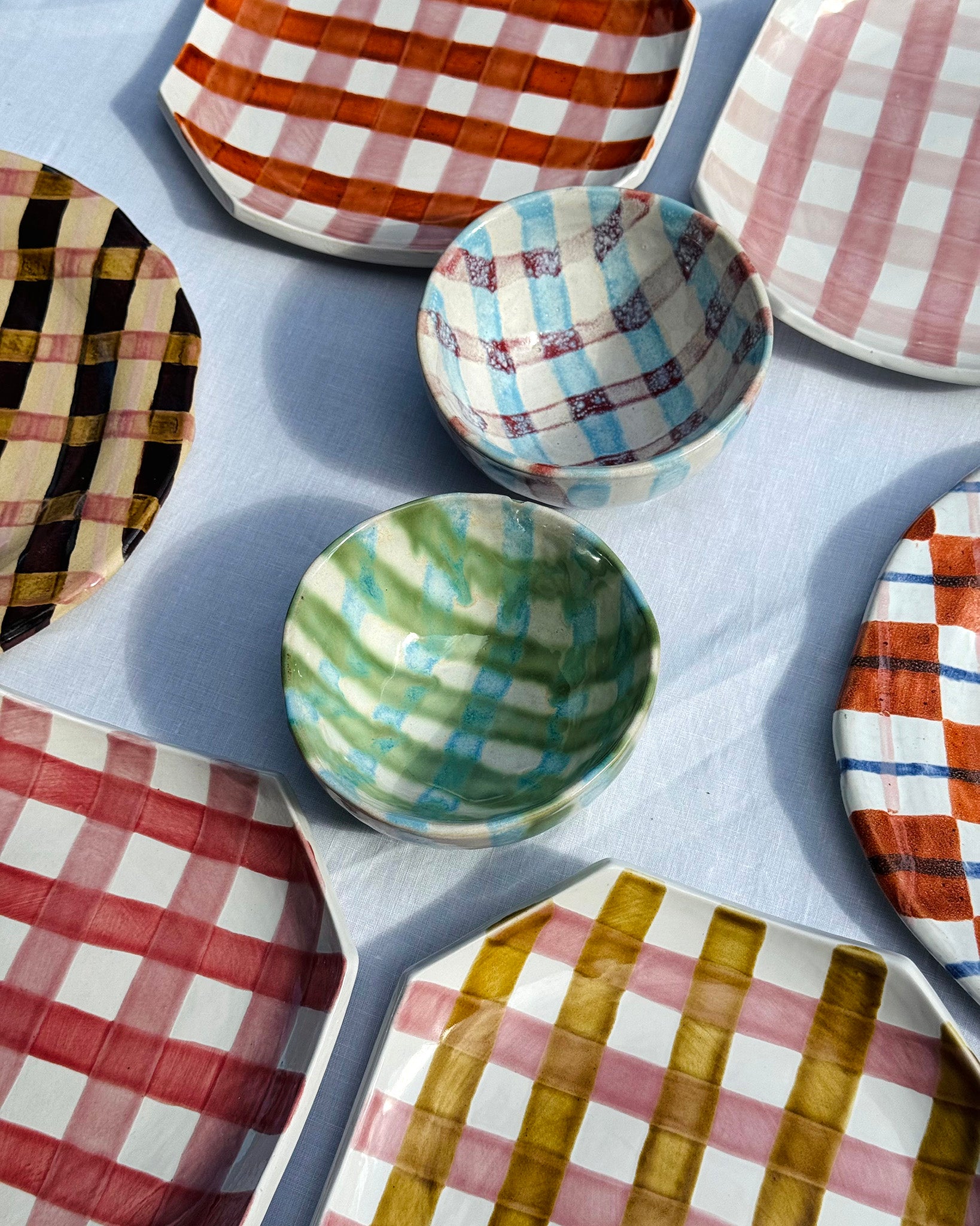Gingham Plate Collection – The Merchant's Table